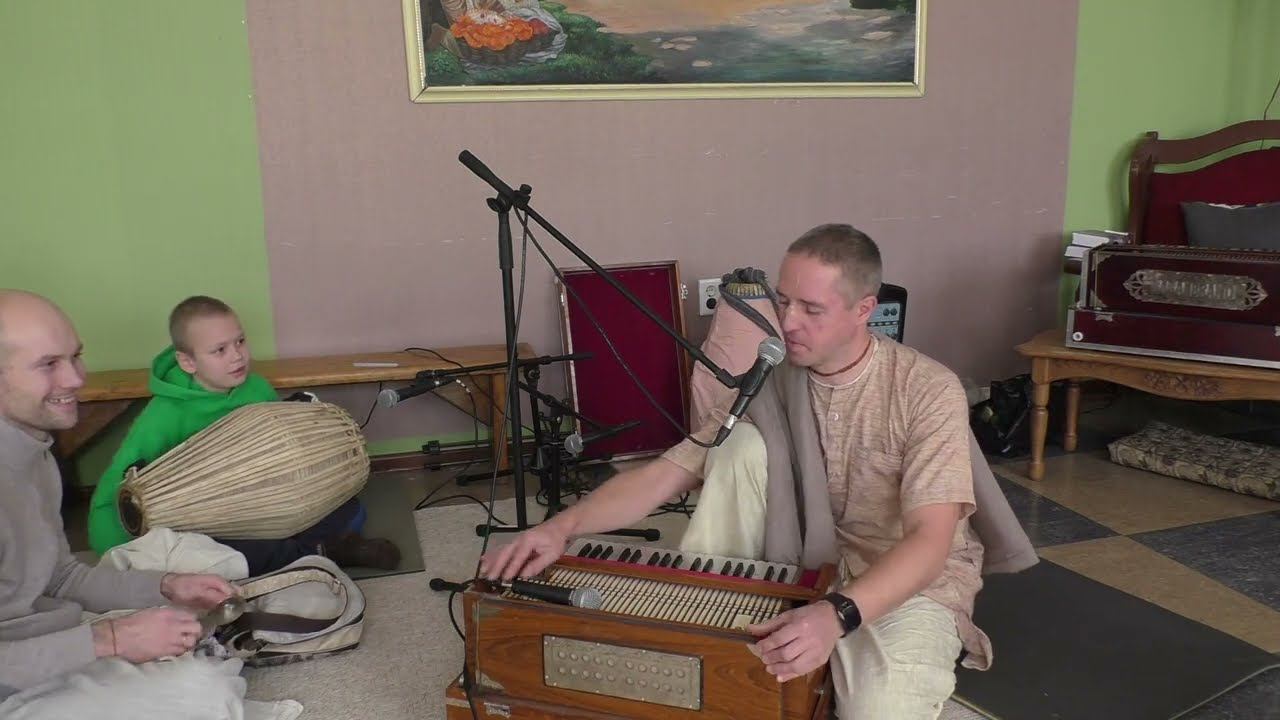 2023.01.08  ЕМ Преманджана прабху.  Киртан.