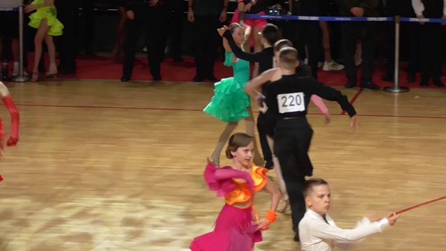 гр.14 - Юниоры 1 LA 1/16 F