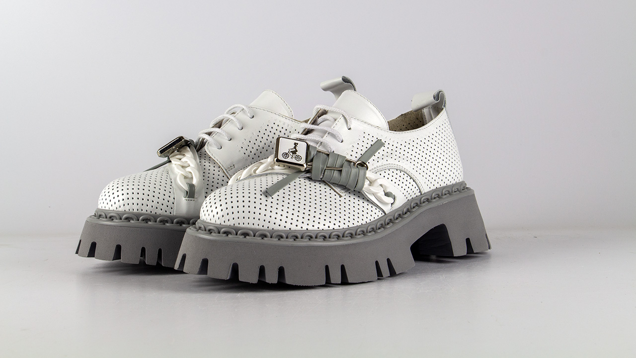 Полуботинки Aquamarin женские белые 114-1