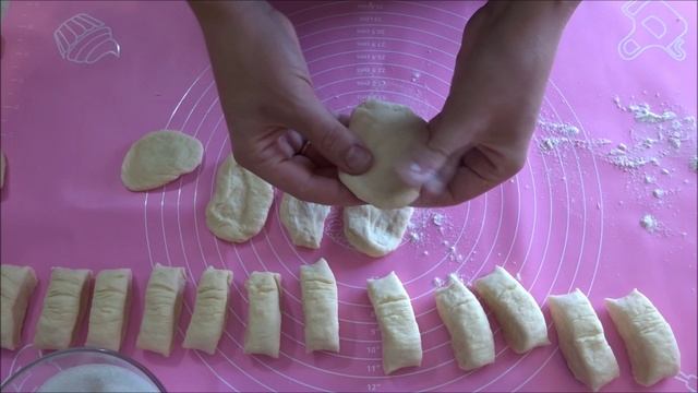 Вареники с вишней, получаются как на пару!