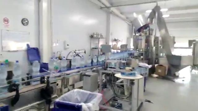 140/Линия розлива 3000 бутв час. Оборудование сборное наше и партнёров