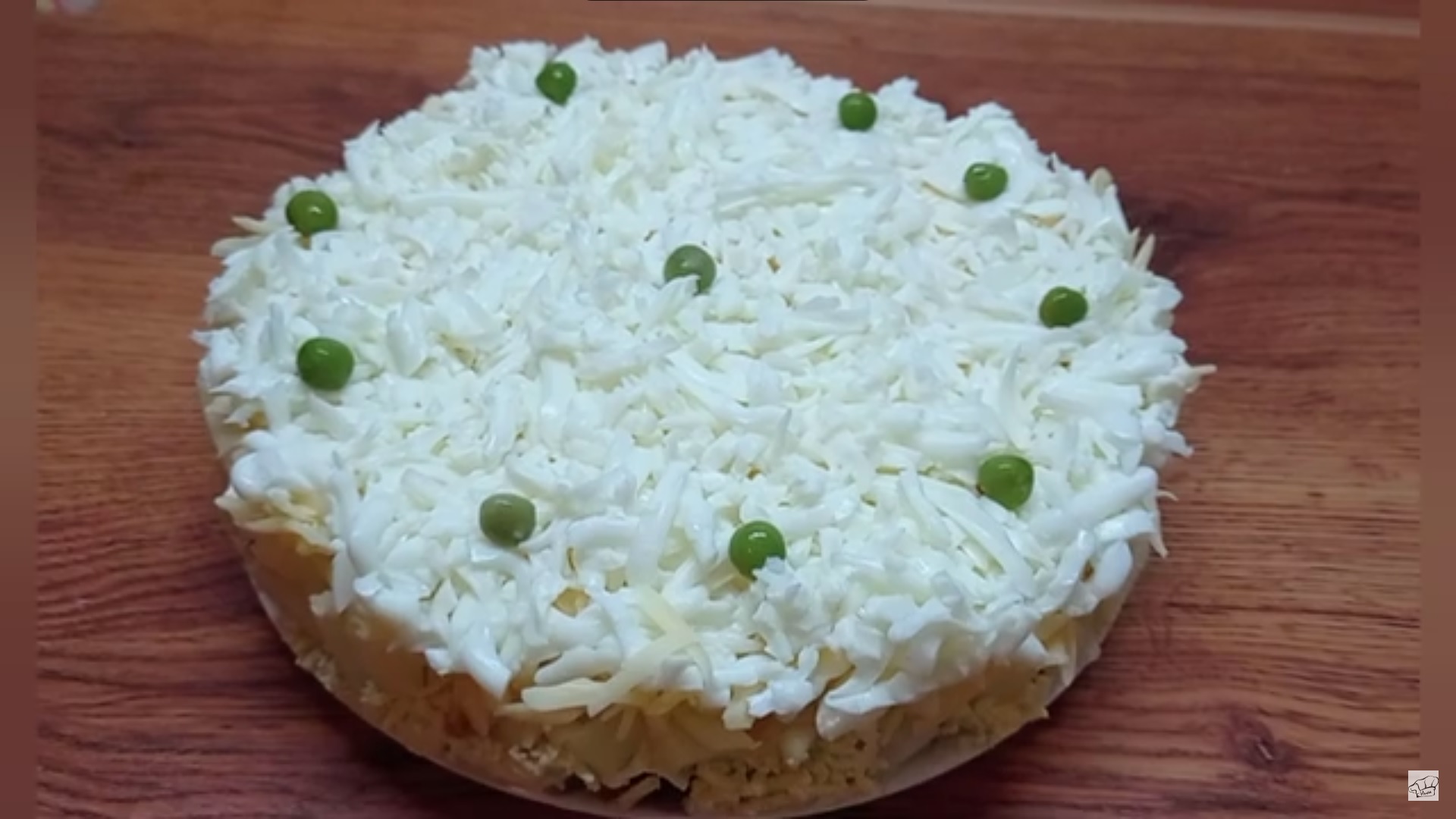 Сельдь под снегом! Очень вкусный салат.