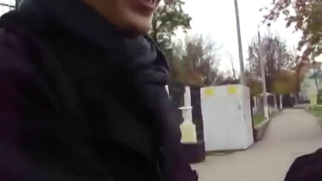 Детки балуются гелием !
