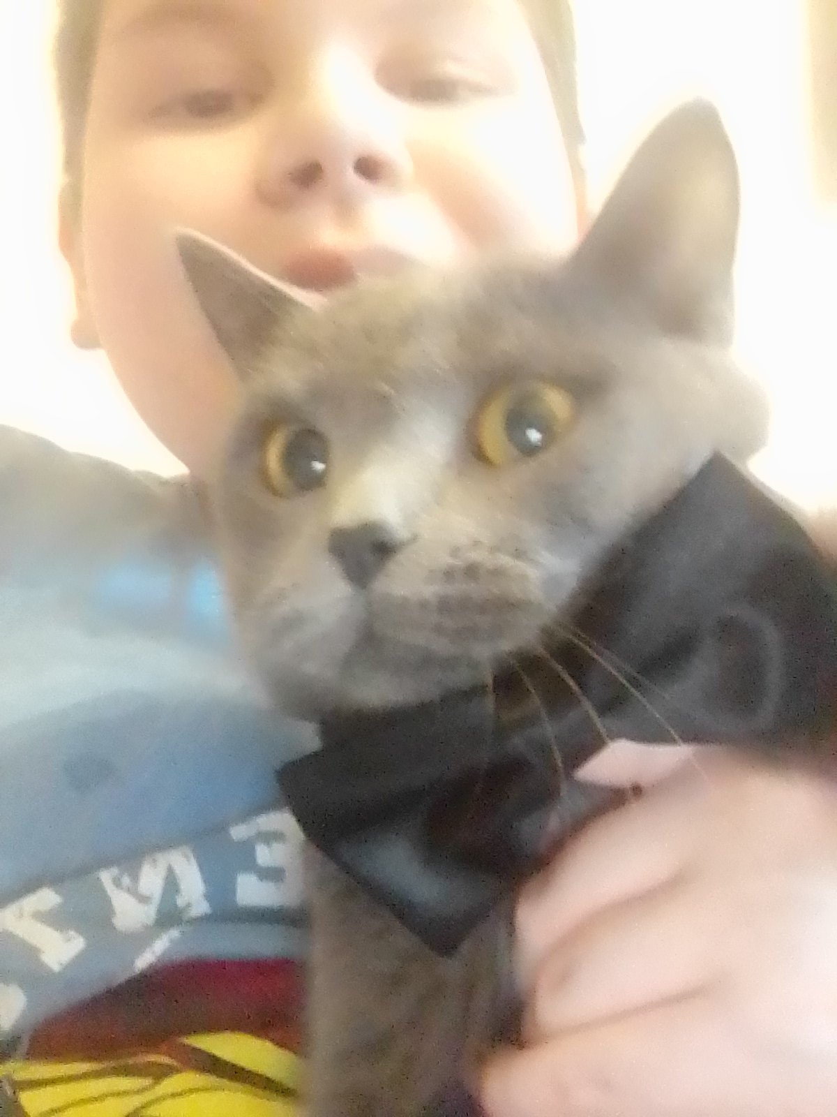 МАКС СОБИРАЕТСЯ В ШКОЛУ!!!