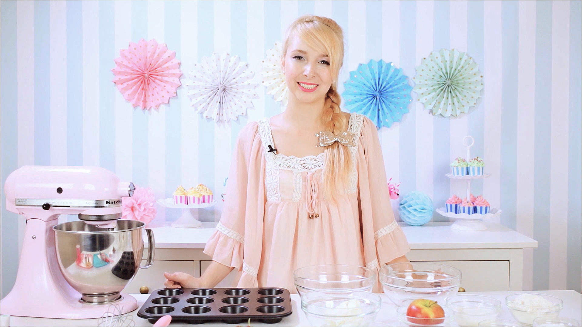 Сладкая вата 05 яблочные капкейки