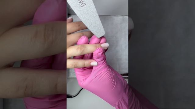 Коррекция ногтей гелем