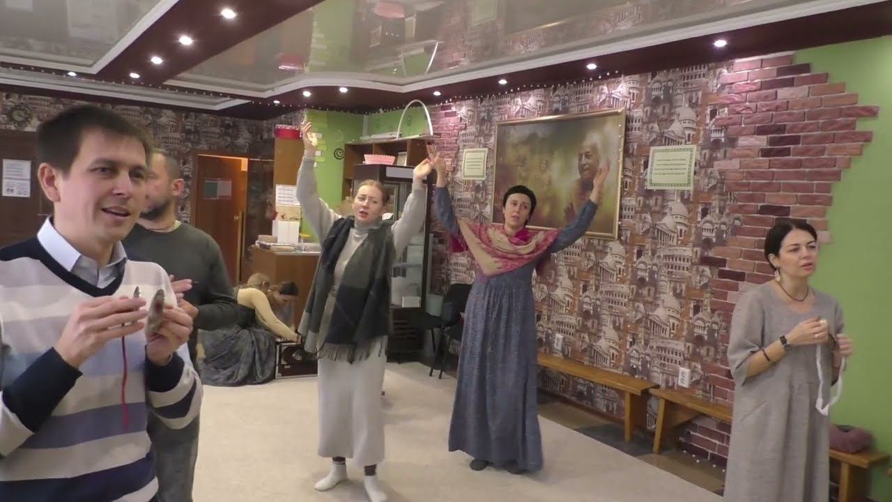 19.02.23  Приветствие Божеств.  Гуру-пуджа Шриле Прабхупаде