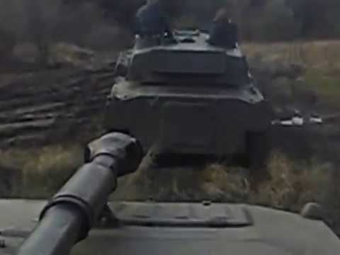 САУ 2С1 "Гвоздика". На марше.