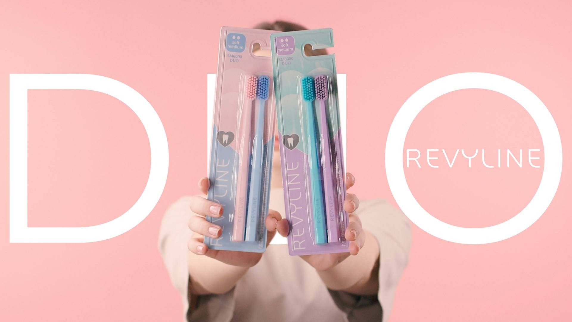 Мануальная зубная щетка Revyline SM6000 DUO