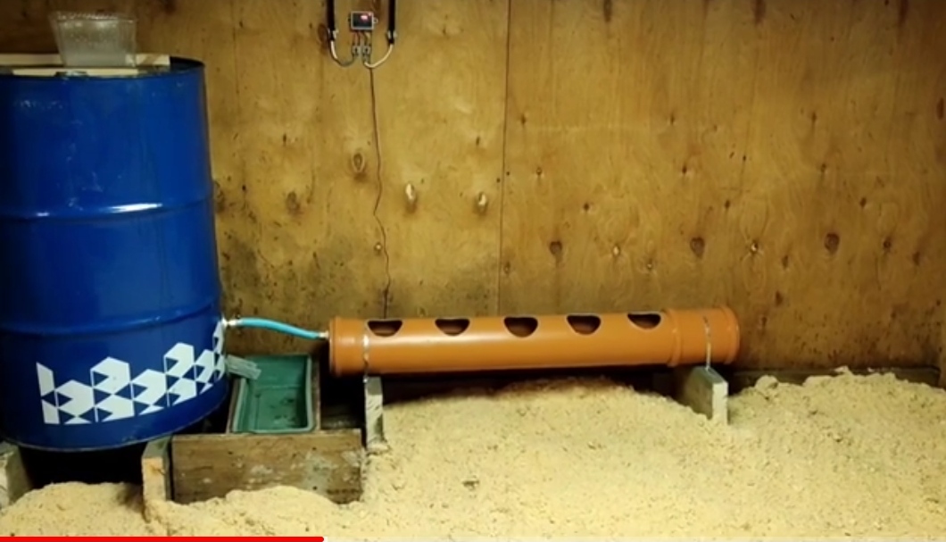 Подготовка зимнего утятника. 1 часть. Индийский бегунок. Preparation of the winter duckling. 1 part.