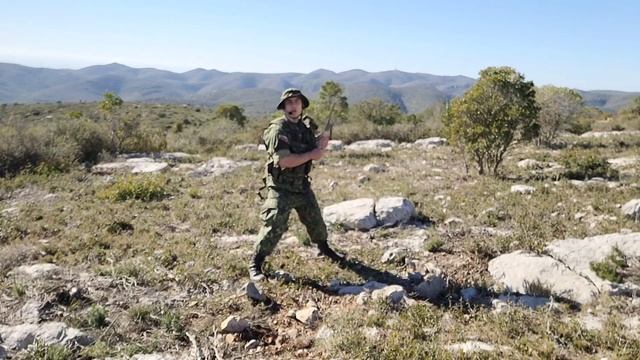 Упражнение на предплечье 《Вертушка》с лопатой