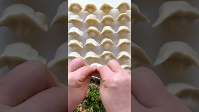 Лепка пельмений