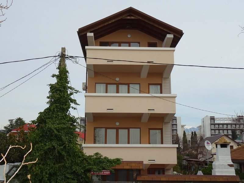 Снять жилье в Адлере в Имеретинской бухте без посредников. Отдых в Адлере. «На пляже» мини-гостиница