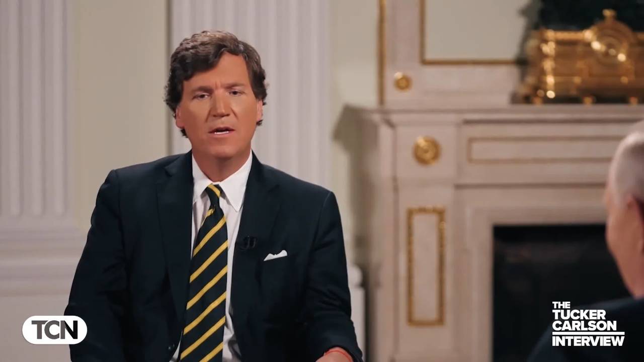 Как повлиять на идеологию в стране, которую не контролируешь?