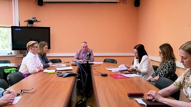 Битва за вход в подъезд и горячую воду. От 27.06.2022