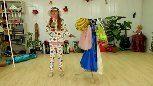 В.К.МОДНИЦА. исп. Кравченко  Ирина. Урдомская  студия  ДЕБЮТ.2021..mp4