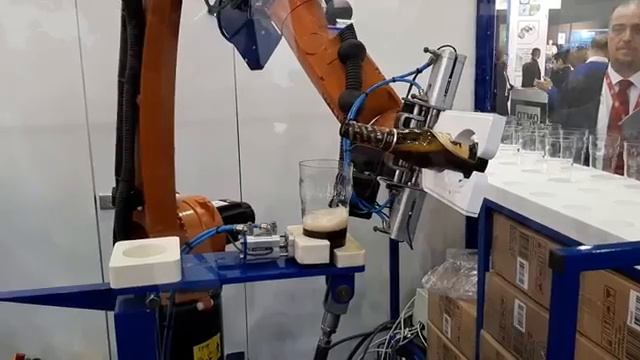 Робот-бармен