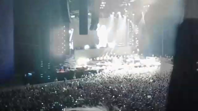 ЛЕГЕНДАРНАЯ ГРУППА DEPECHE MODE .НА СЦЕНЕ ПЕТЕРБУРГСКОГО СКК.РОССИЯ. 16.02.2018.GLOBAL SPIRIT TOUR.