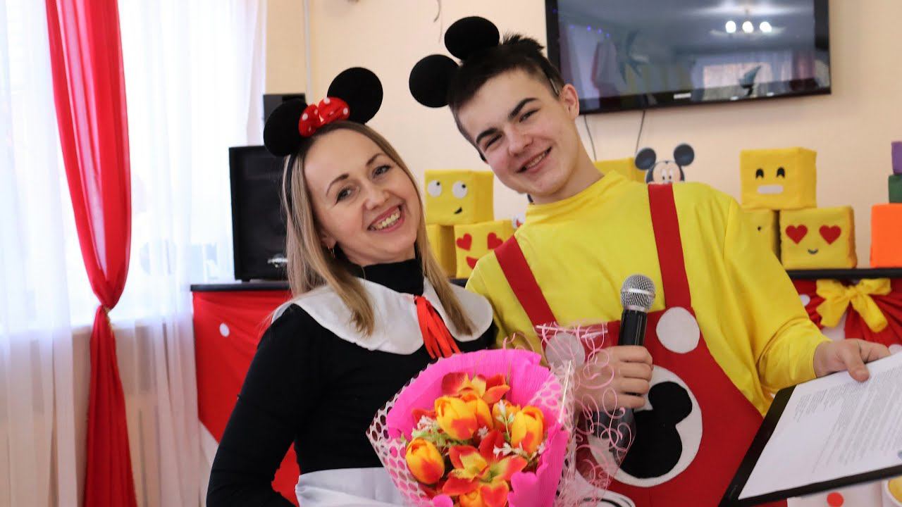 Утренники в Центре туризма (Февромарт)