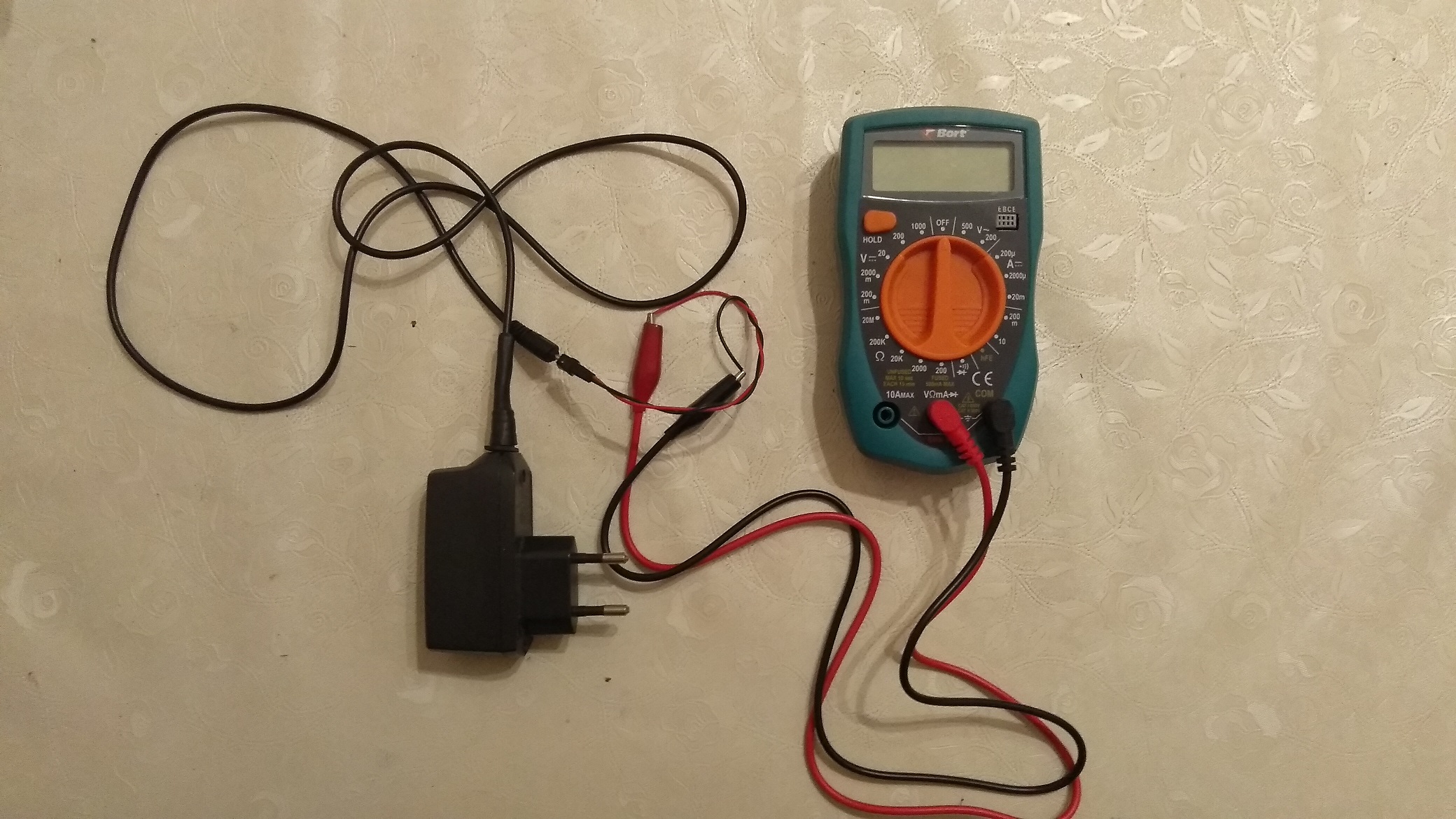 Переделка зарядки Nokia на другое напряжение