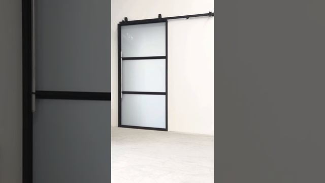 Двери в стиле loft с амбарным механизмом