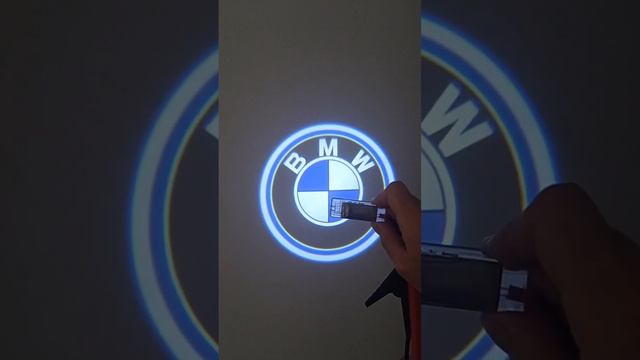 Светодиодные плафоны с проекцией BMW
