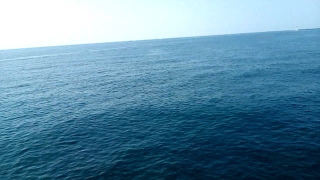 Сочи. Круиз на теплоходе "Дагомыс" . Вид с третьей палубы.