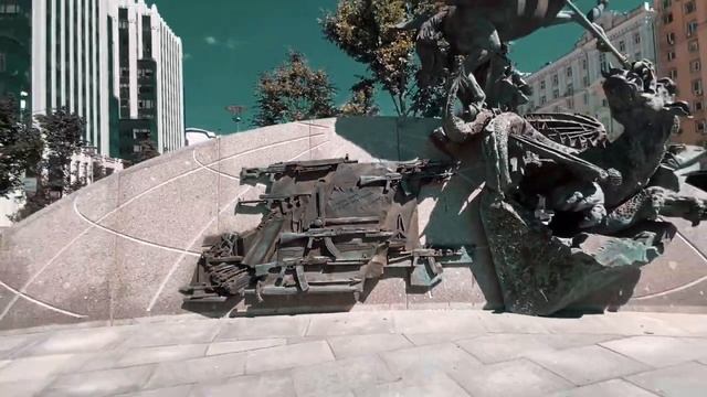 Выпуск 1. Памятник Великому изобретателю Калашникову М.Т.