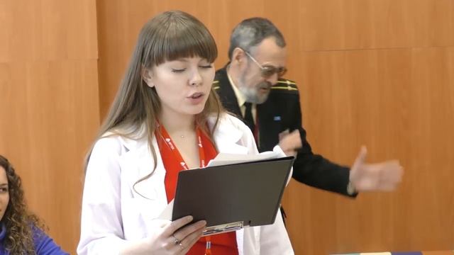 АРТЕК TV - 2017_ «Вкусная история»_ «Ватрушки» и «Босоногий батальон» сошлись в кулинарной битве.mp4