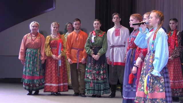 014 Представление Девушек