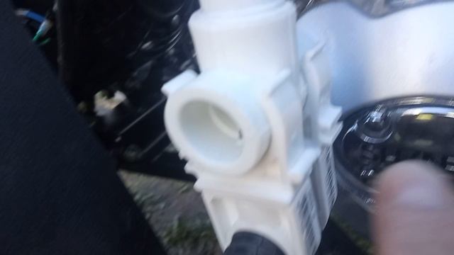 Квадроцикл,переключение передач механической КПП руками.