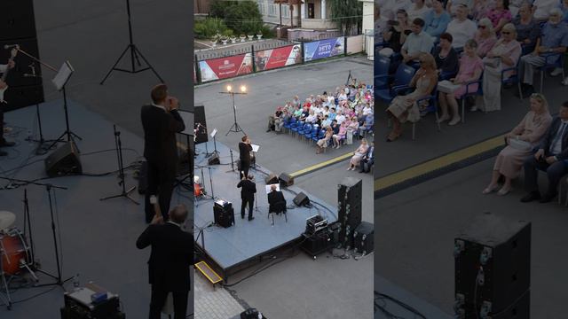 отрывок песни 'Сердце, тебе не хочется покоя'