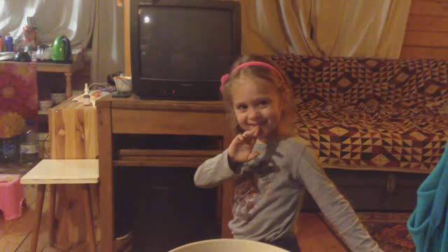 У Алинки на боку