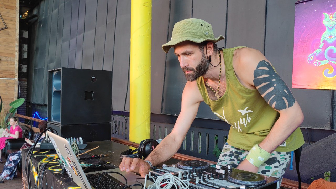 Mystic Sound Party (Mystic Day) part 13, Skrillex, Noisia, josh pan & Dylan Brady - "Supersonic»