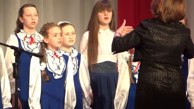 Выступение детского хора и соло на домре Беда Татьяны.