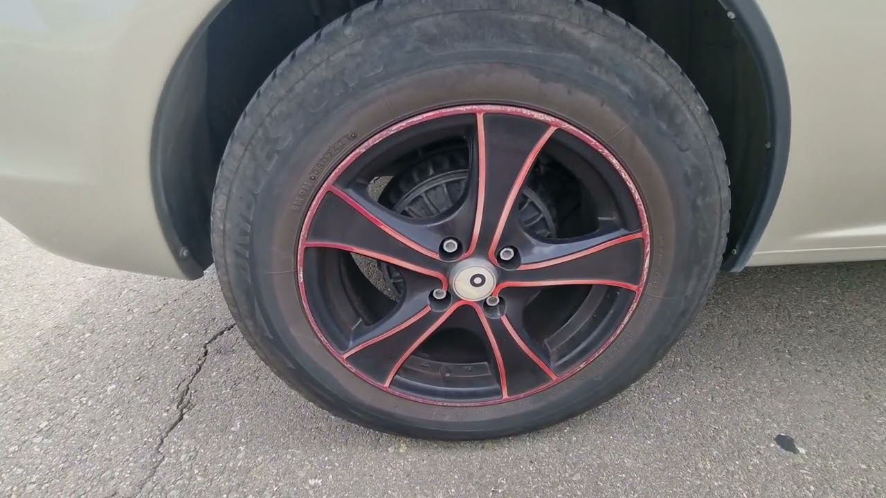 Лада Ларгус с пробегом 135000 один владелец.