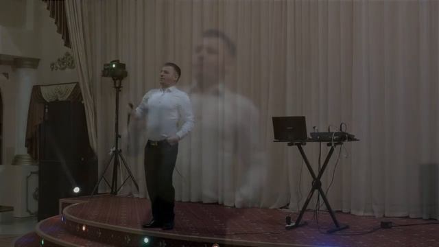 Давай с тобой выпьем вина