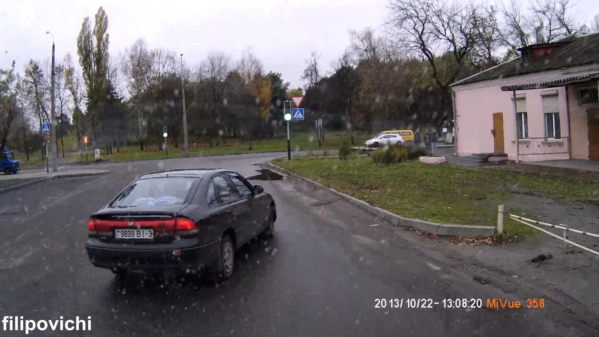 Не уступил, подрезал, попросил прощения