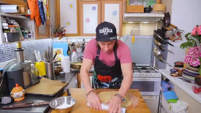 По вашим просьбам делаю яичную лапшу по-домашнему