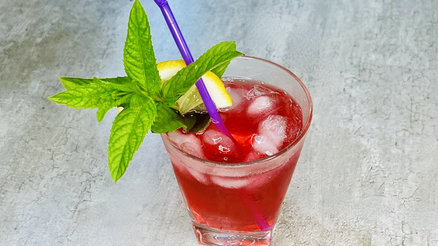 Напиток из базилика, который утолит жажду в любое время года ?