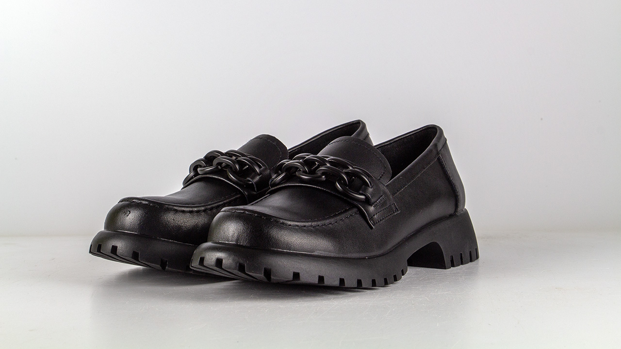 Лоаферы Color Me женские черные 6500A-1