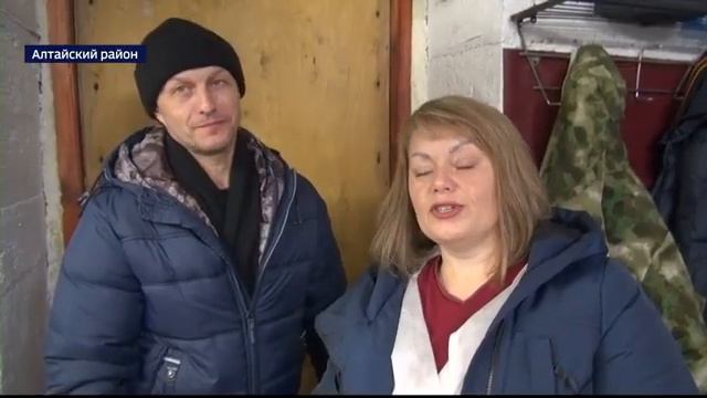 Семья из райцентра Алтайское выращивает в подвале собственного дома вешенки