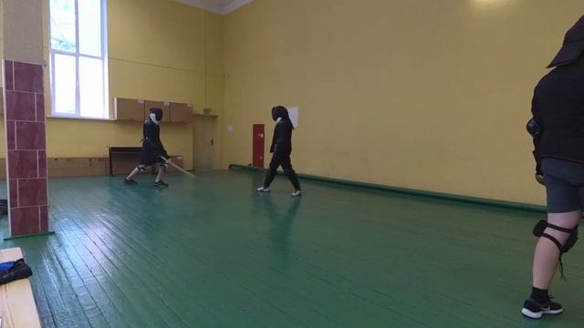 2022-11-27 Ваня Виталик сабля.mp4