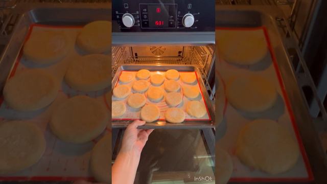 Коржики молочные с глазурью родом из детства