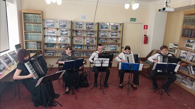 Э.Сантеухини, обработка О.Добротина "Рио-рита"