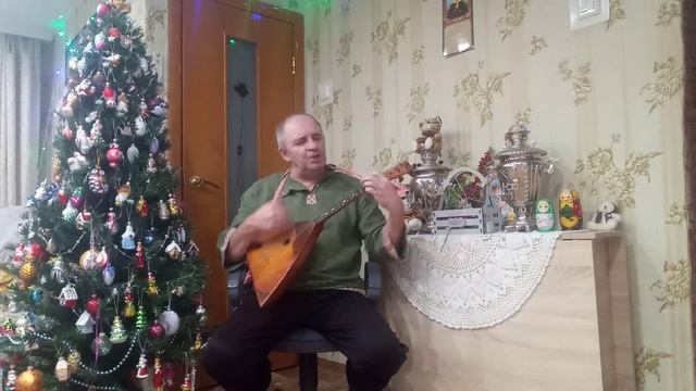 Во саду росла крапива! игра на балалайке традиционная музыка Russia music.mp4