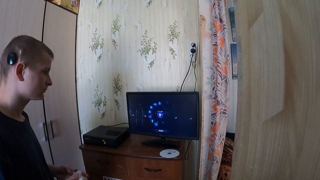 #2 Xbox 360: посылки и магазины аватаров