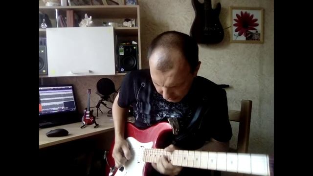 Iron Maiden - Writing On The Wall solo cover