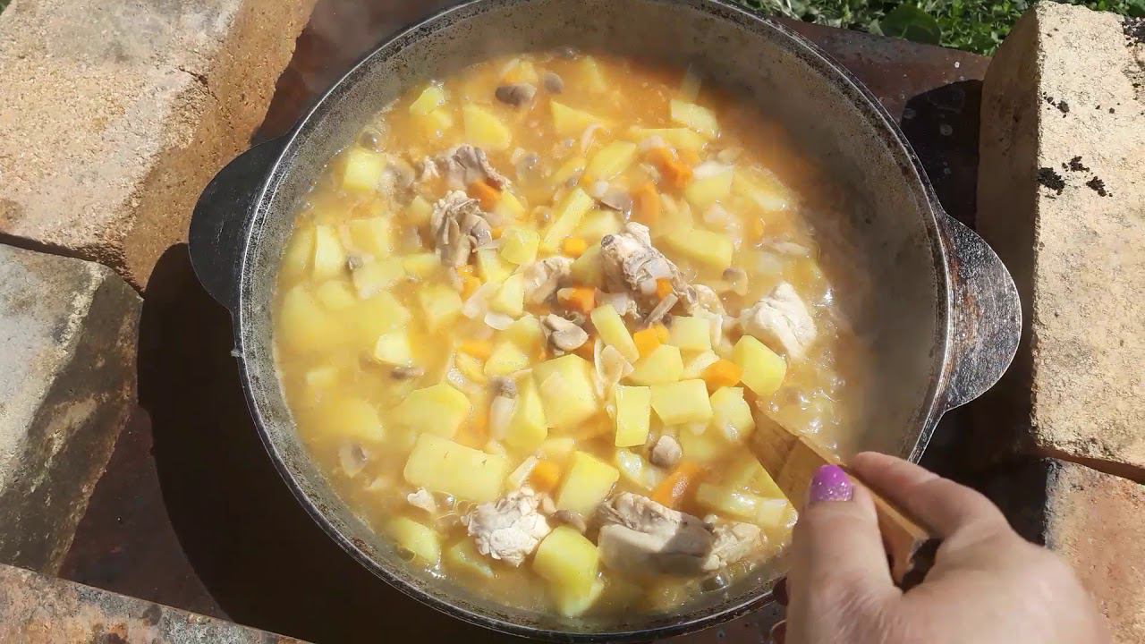 майская полевая картошка на костре