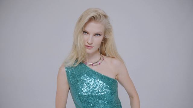 Коллекция ЗИМА'23. Магазин одежды "Снежная Королева"